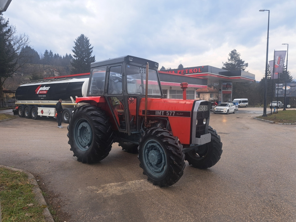 Traktor imt 577 - Traktori - OLX.ba