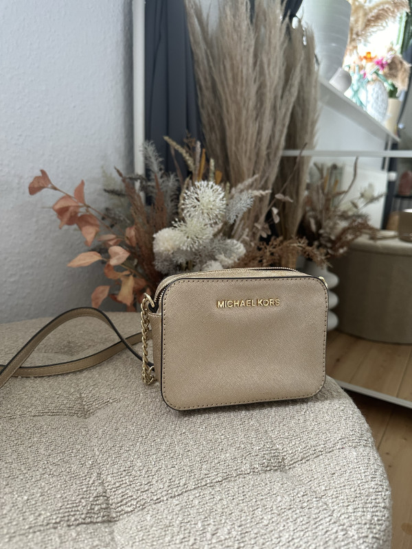 Michael Kors org zlatna torba - Torbe i ruksaci za žene - OLX.ba