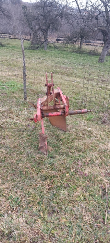 Plug IMT 756 - Plugovi - OLX.ba