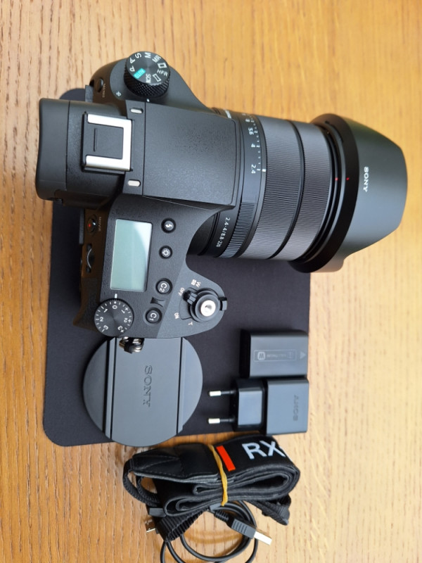Sony rx10 Mark IV | Kao Novo - Digitalni fotoaparati - OLX.ba