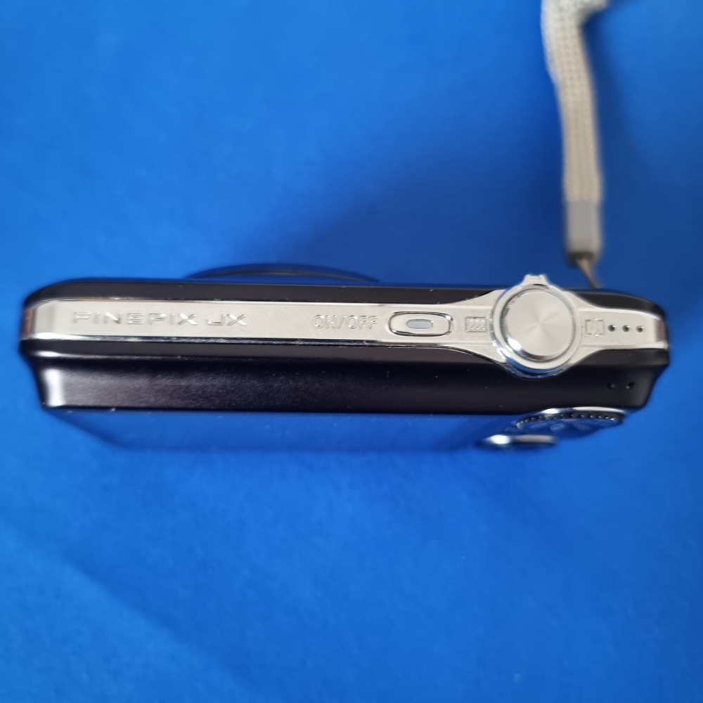 digitalni fotoaparat fujifilm jx220 - Digitalni fotoaparati - OLX.ba