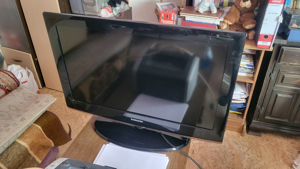 Samsung 32 Inch le40b530p7w TV LCD - Televizori TV - OLX.ba