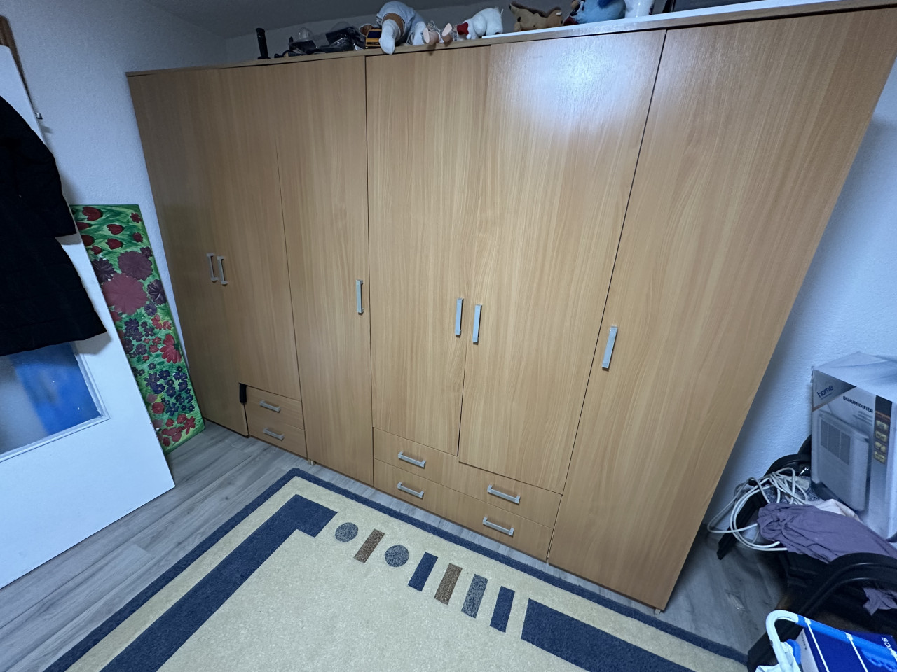 Prodaje se bracni krevet ormar i radni sto - Ostalo - OLX.ba