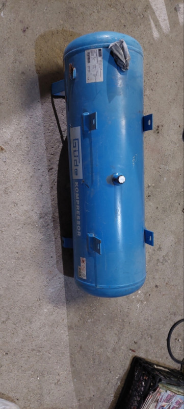 Boca za kompresor - Dijelovi za mašine i alate - OLX.ba