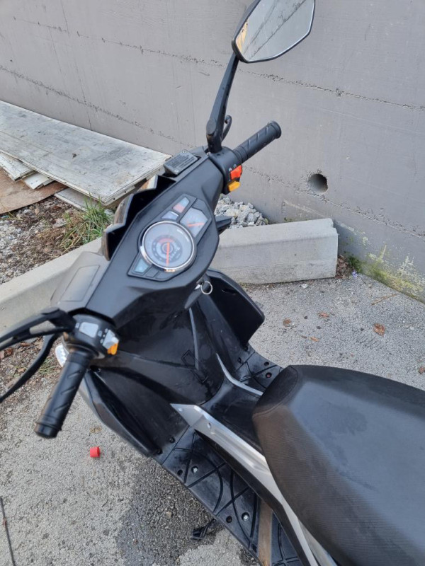 Sonic matador 50kubika trajno reg - Motocikli - OLX.ba