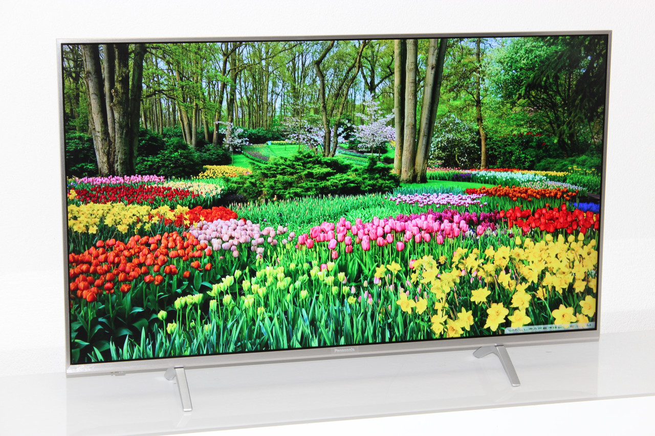 Panasonic Smart TV 43" 4K UHD LED HDR 1600 Hz Wi-Fi Top - Televizori TV ...