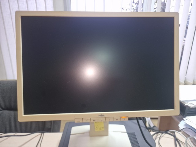 Monitor FUJITSU 22'' B22W-5 DVI/VGA/DisplayPort - Monitori - OLX.ba