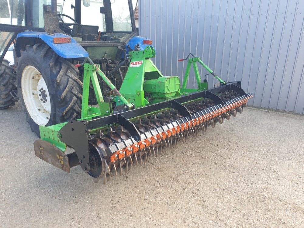 Roto brnaca freza drljaca drljace rotobrnaca brana 3m - Traktorske freze - OLX.ba