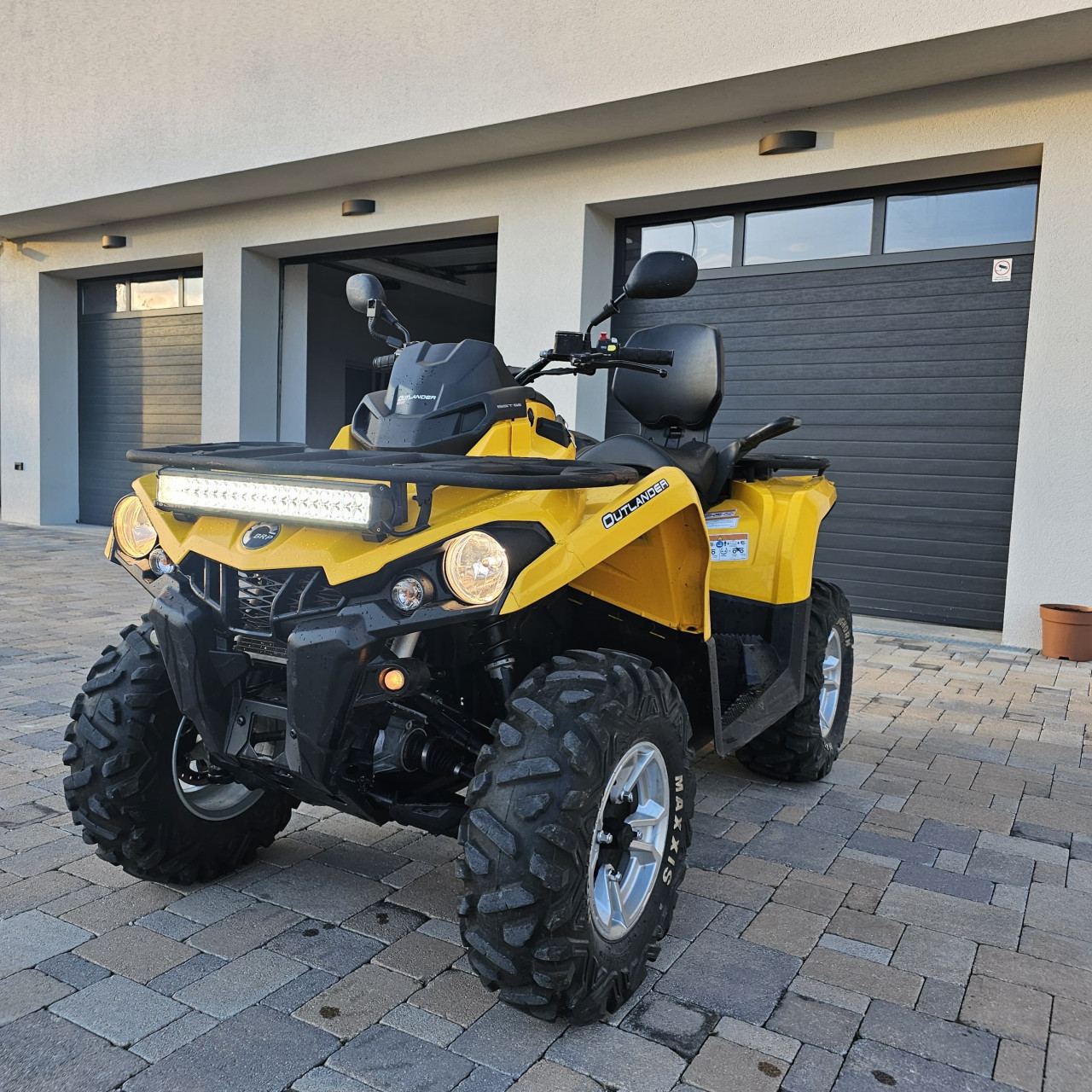 Can Am Outlander 450 DPS max - ATV / UTV / Quad - OLX.ba