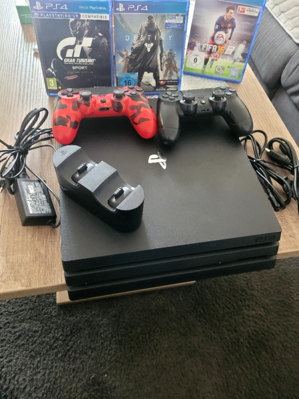 PlayStation 4 PRO 1TB [4K] ps4 - Konzole - OLX.ba