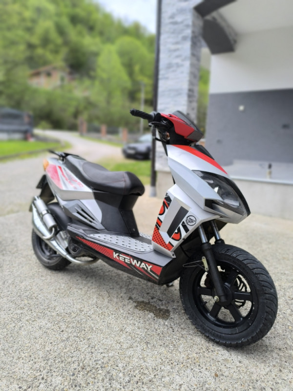 Keeway Matrix 50 BiH papiri skuter 50cc - Motocikli - OLX.ba
