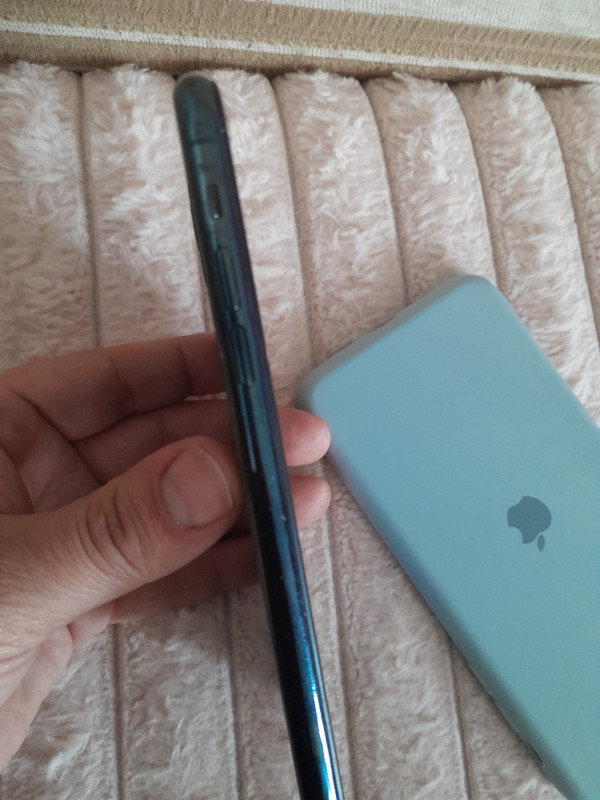 iPhone 11 Pro Max - Mobiteli - OLX.ba