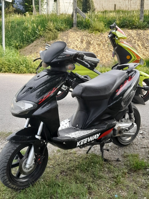 Keeway ry8 50ccm 2t - Motocikli - OLX.ba