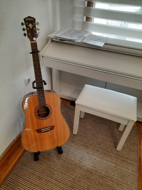 AKUSTIČNA GITARA - Gitara - OLX.ba