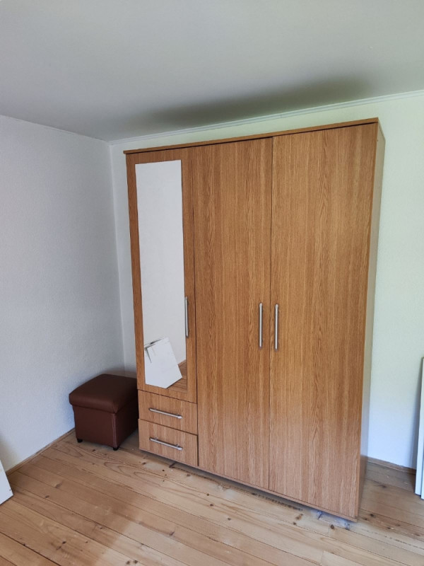 Ormar trokrilni - Ormari/Plakari - OLX.ba