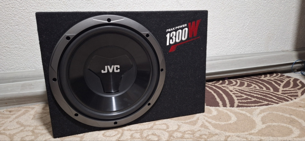 Jvc woofer - Zvučnici/Woofer/Kutije (Hi-Fi) - OLX.ba
