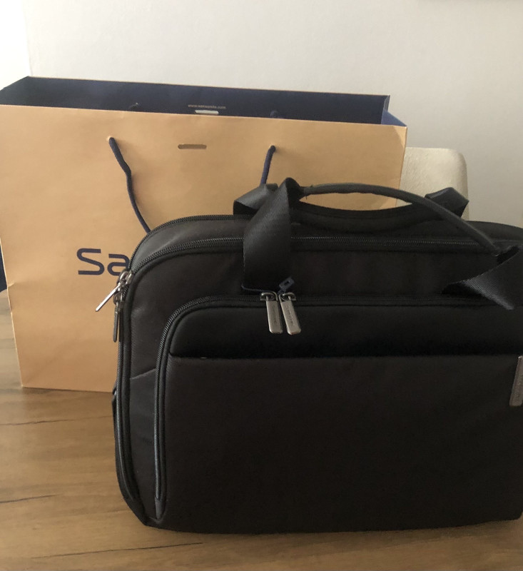Samsonite torba - Torbe za laptope - OLX.ba