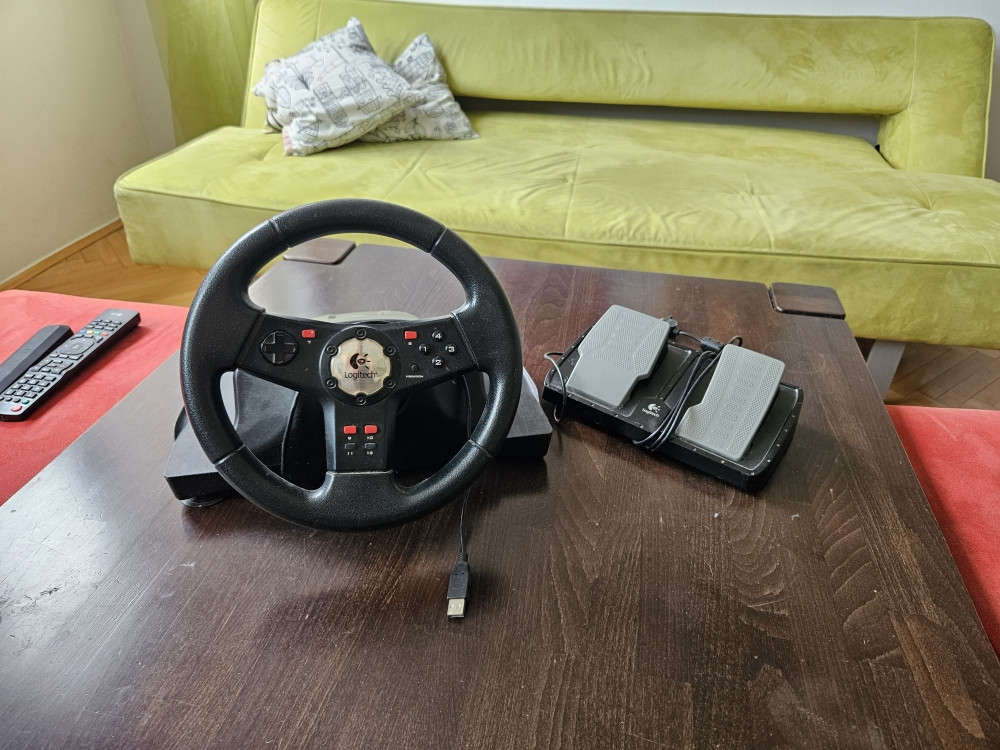 Logitech Formula TM Volan za pc gaming - Volani za PC i konzole - OLX.ba