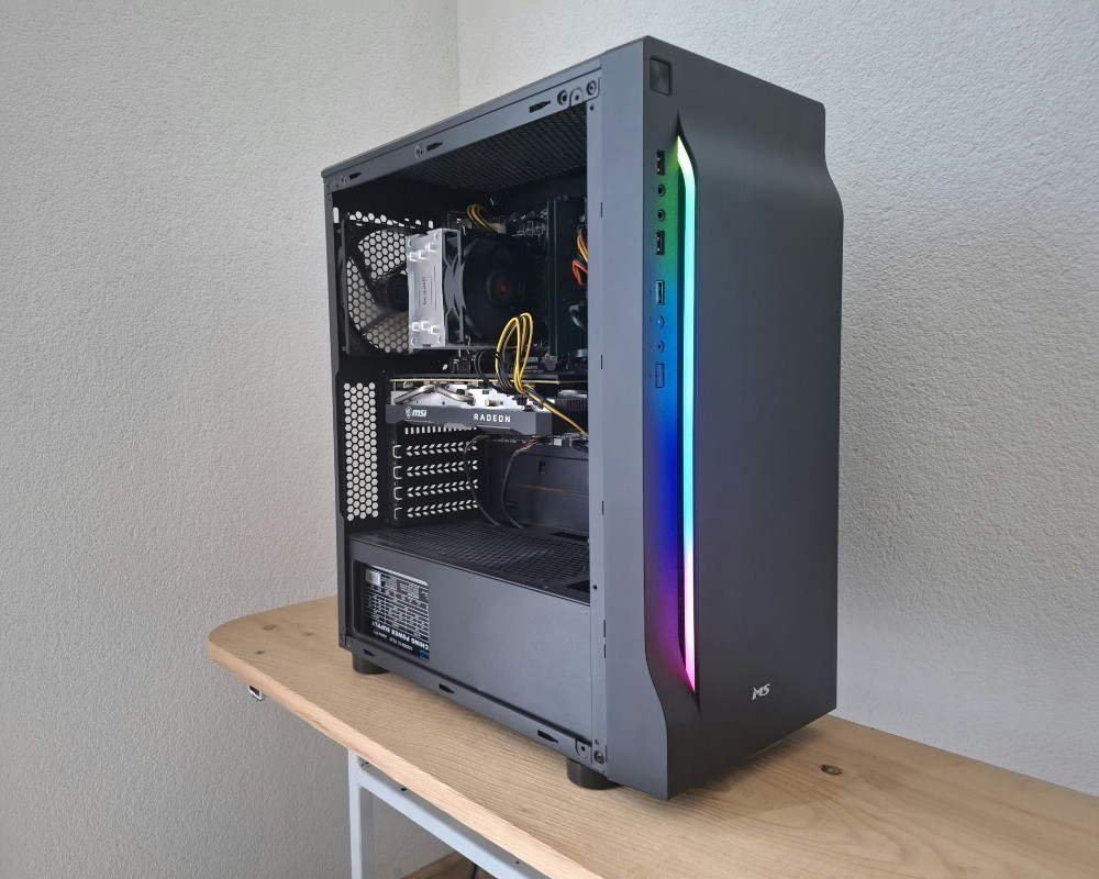 Gaming pc racunar i7 7700 RX 5700 XT 8GB 16GB SSD HDD - Desktop ...