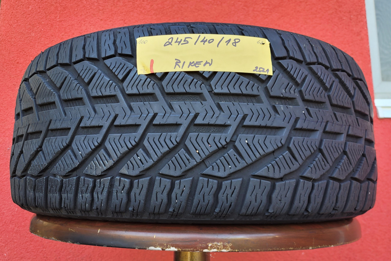 1x zimska ms guma 245/40 R18 245 40 18 (citaj detaljno) - Gume za ...