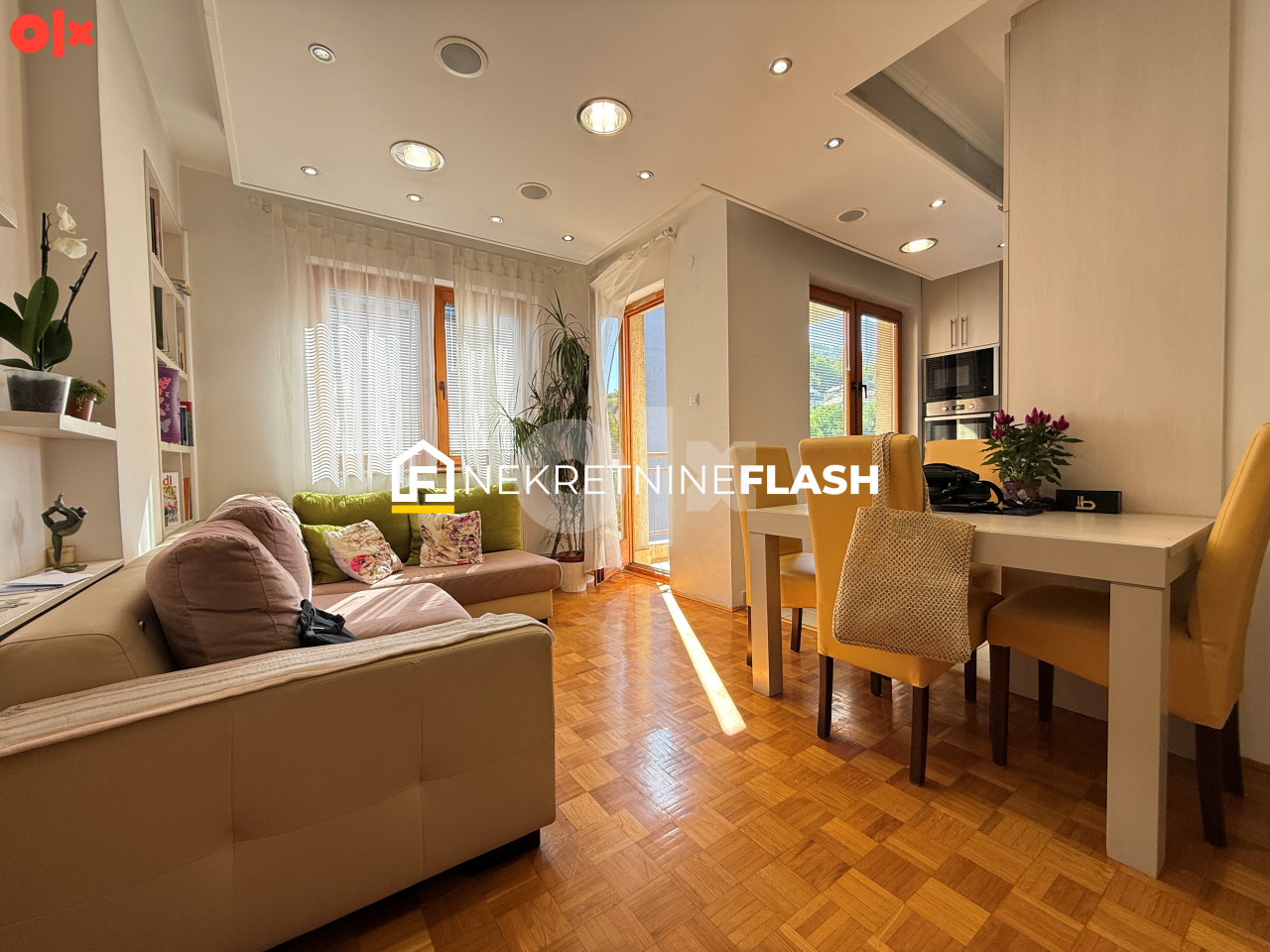 FLASH: Dvoiposoban stan - ZENICA - Brist - Stanovi i apartmani - OLX.ba