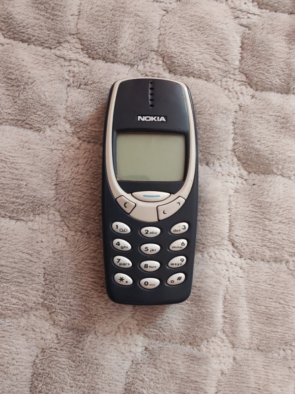 Nokia 3310 super stanje ispravna punjac 061 777 682 - Mobiteli - OLX.ba