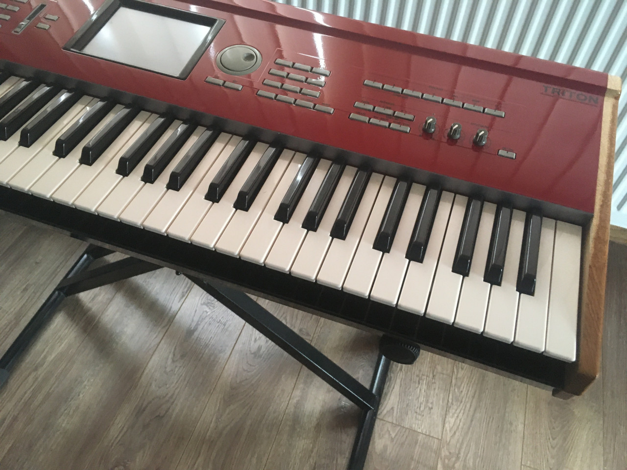 Korg moss triton - Klavijature - OLX.ba