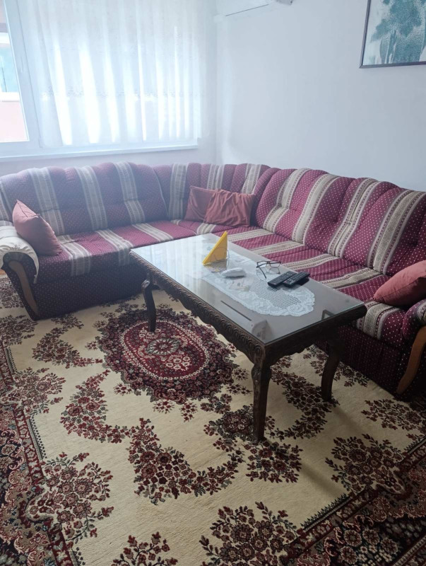 Poklanjam ugao i ormare - Poklanjam (darujem) - OLX.ba