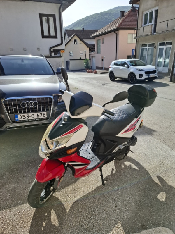 Skuter lifan S Ray 50 ccm - Motocikli - OLX.ba