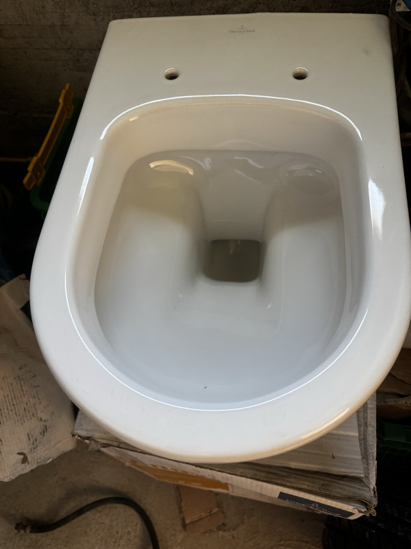 Ugradbena VC solja Villery & Boch - Vodokotlići - OLX.ba