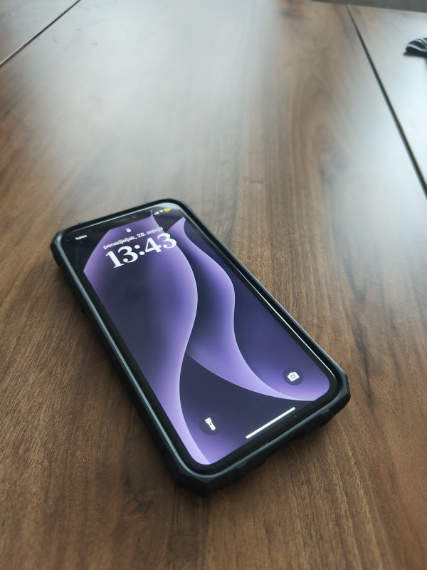 iPhone Xr - Mobiteli - OLX.ba