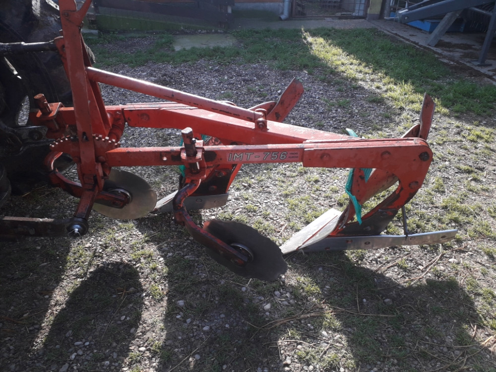 Plug IMT 756 dvije brazde - Plugovi - OLX.ba