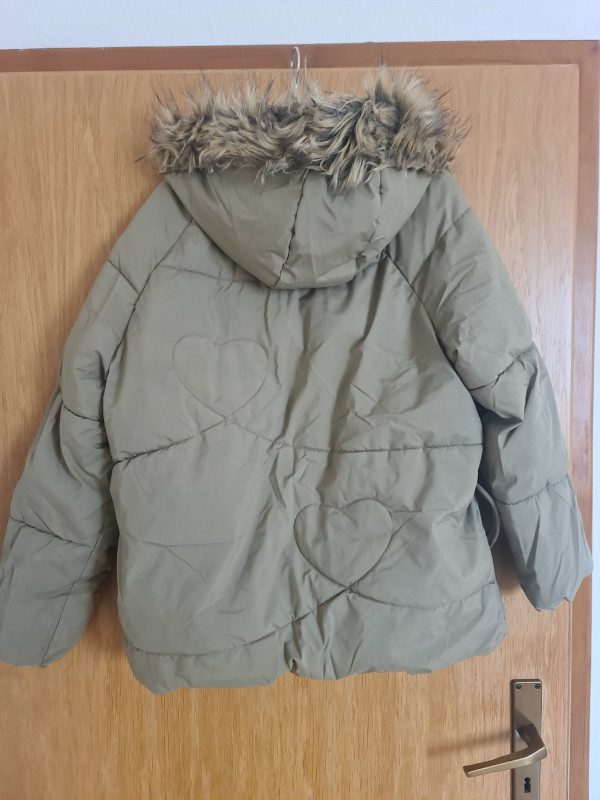 Reserved jakna 164 - Jakne kaputi i mantili za djevojčice - OLX.ba