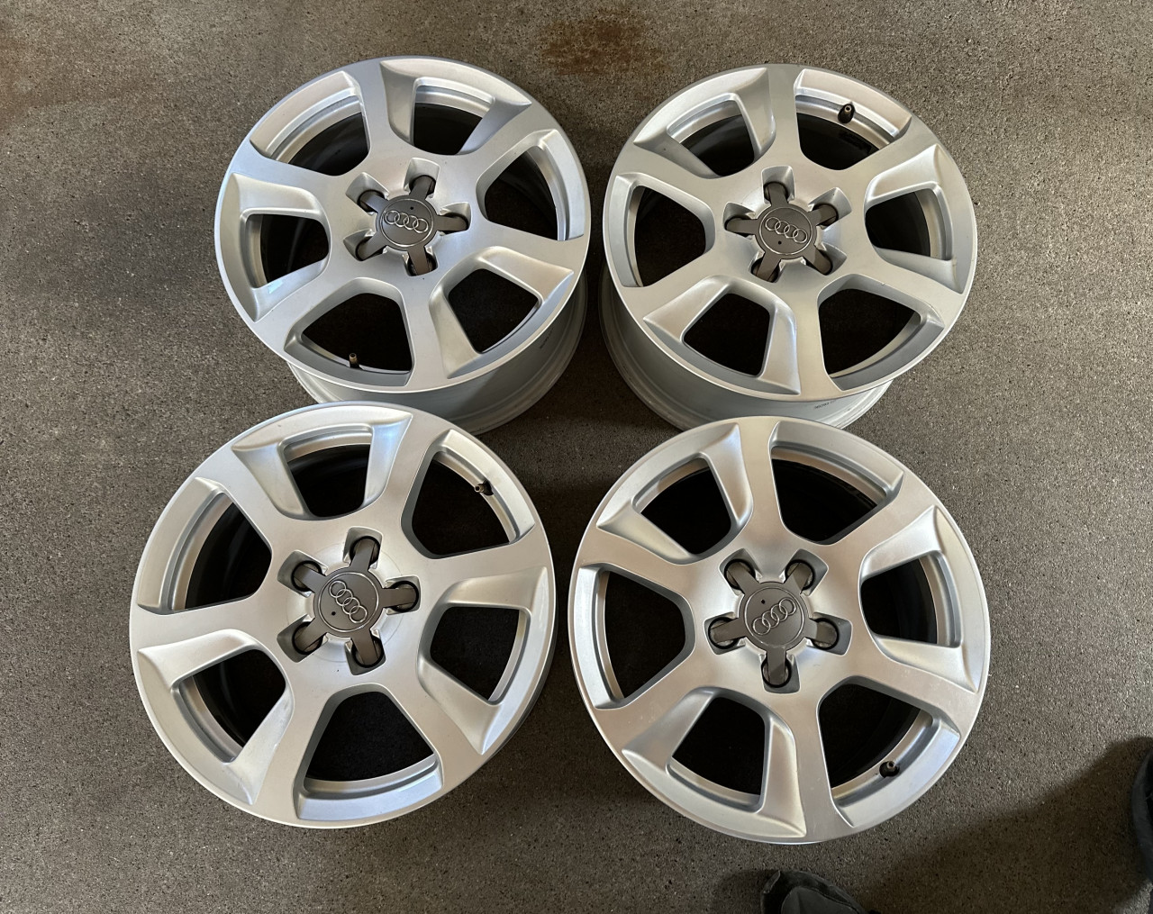 Alu felge 16 5x112 ORIGINAL AUDI A4 B8 B9 A3 A6 Q3 - Felge za ...
