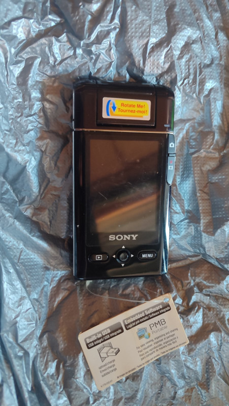 Snap camera digitalni aparat SONY BLOGGIE MHS-PM5 - Digitalni ...