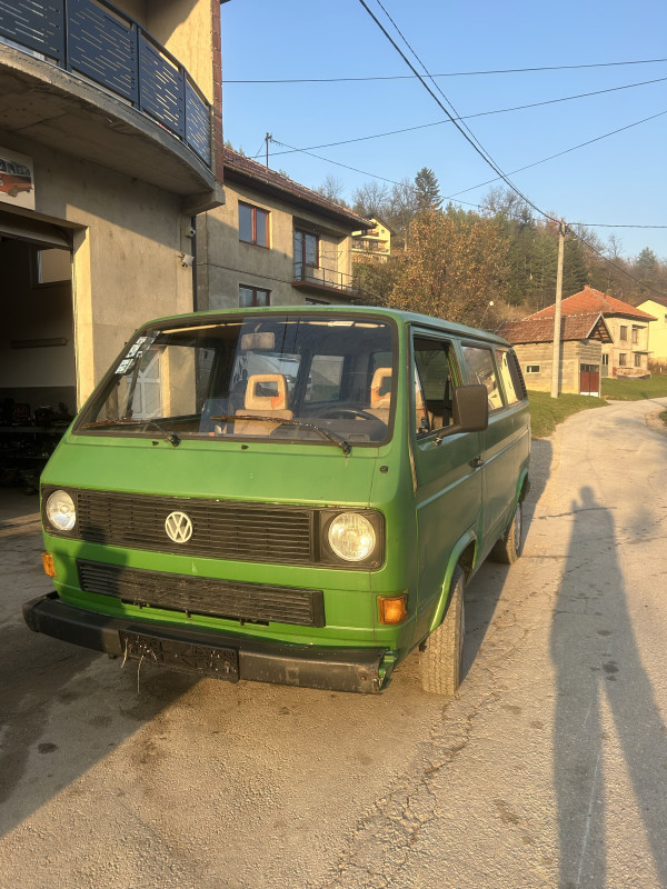 VW T2 T3 KOMBI DIJELOVI - Automobili u dijelovima - OLX.ba