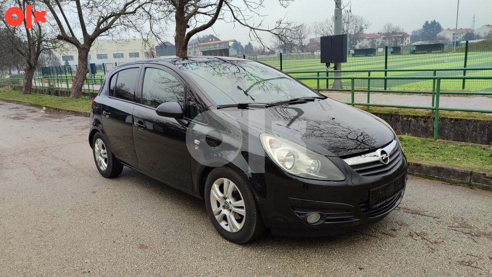Opel Corsa 1.3CDTI 2011god registrovan,dupli set felgi i guma ...