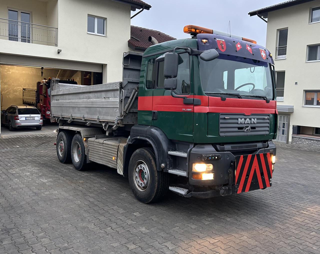 Kamion MAN Kiper 6x4 - Teretna vozila - OLX.ba