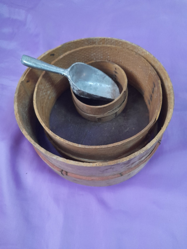 Set sita za brasno 3 kom. starina - Kuhinjski pribor - OLX.ba