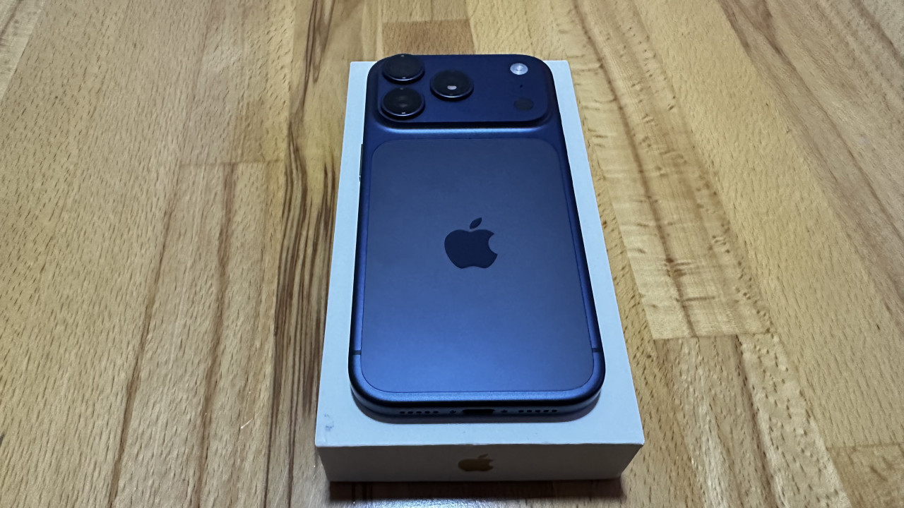 Apple iPhone 17 pro 256gb NOV NEKORIŠTEN - Mobiteli - OLX.ba
