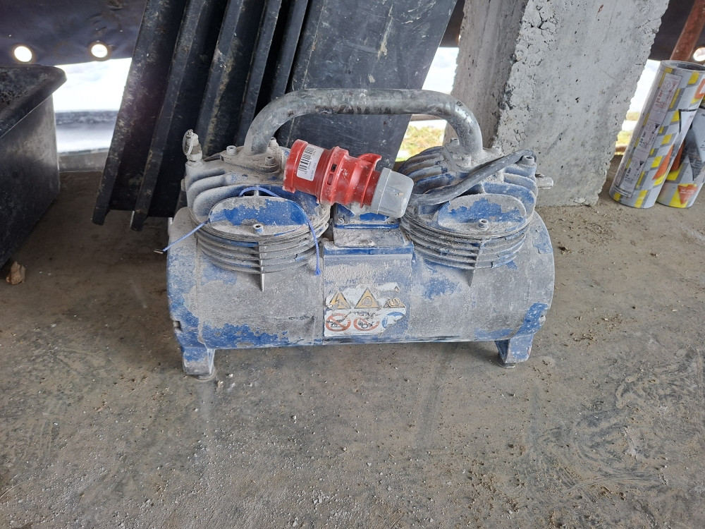 Pft masina za malterisanje - Estrih mašine i oprema - OLX.ba