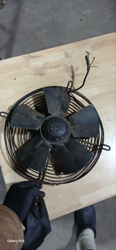 Ventilator trofazni - Ventilacija i grijanje - OLX.ba